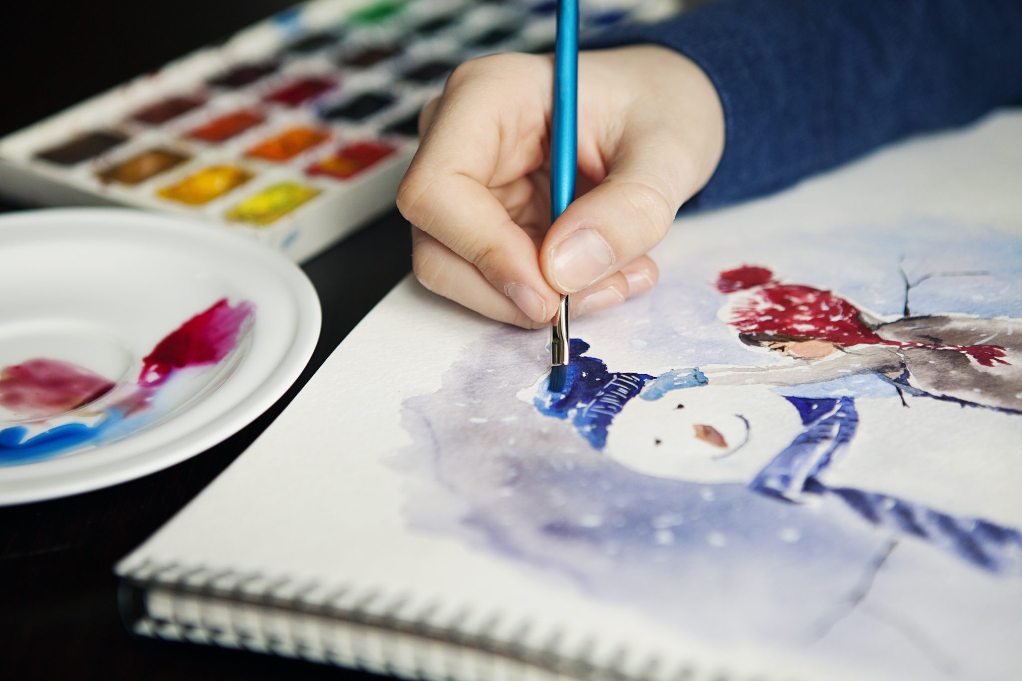 Child,Draws,A,Brush,And,Paints,To,Paint,A,Watercolor – ESCOLOFI